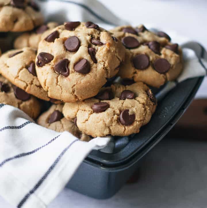 Extra Virgin Olive Oil Chocolate Chip Cookies - Vindulge