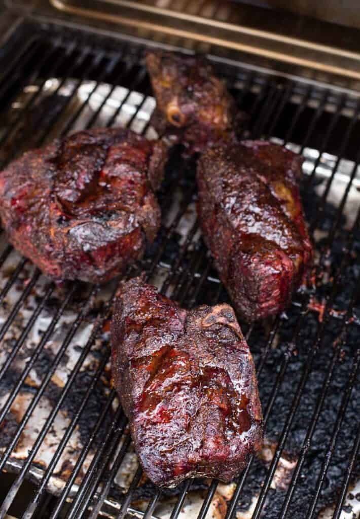 Smoked Mexican Shredded Beef Tacos Recipe - With Crispy Tortillas ...