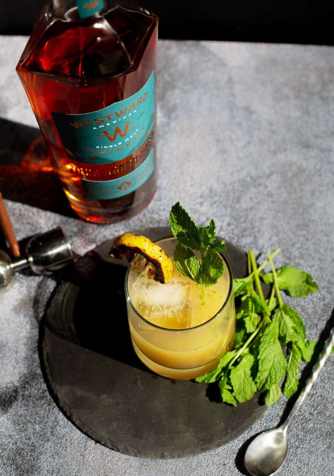 Grilled Lemon Whiskey Smash - Vindulge