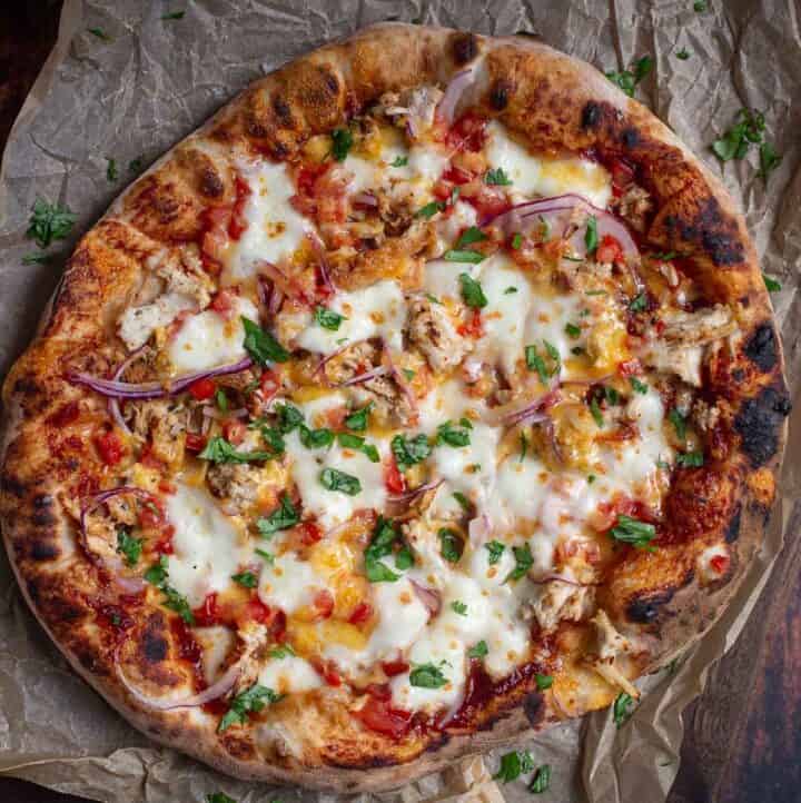 Neapolitan Style BBQ Chicken Pizza - Vindulge