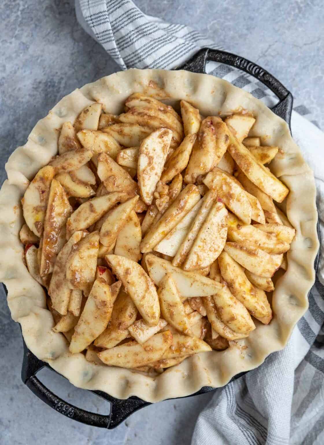 Easy Grilled Apple Pie Recipe - Vindulge